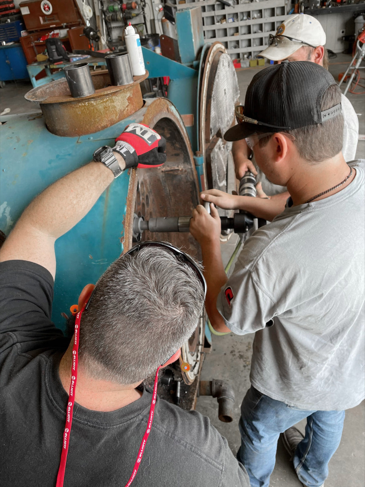 3 Ways Operator Training Can Benefit Your Organization - Elliott Tool ...